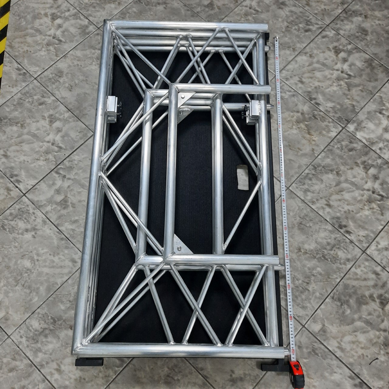 American DJ Pro Event Table II – Artist Systems