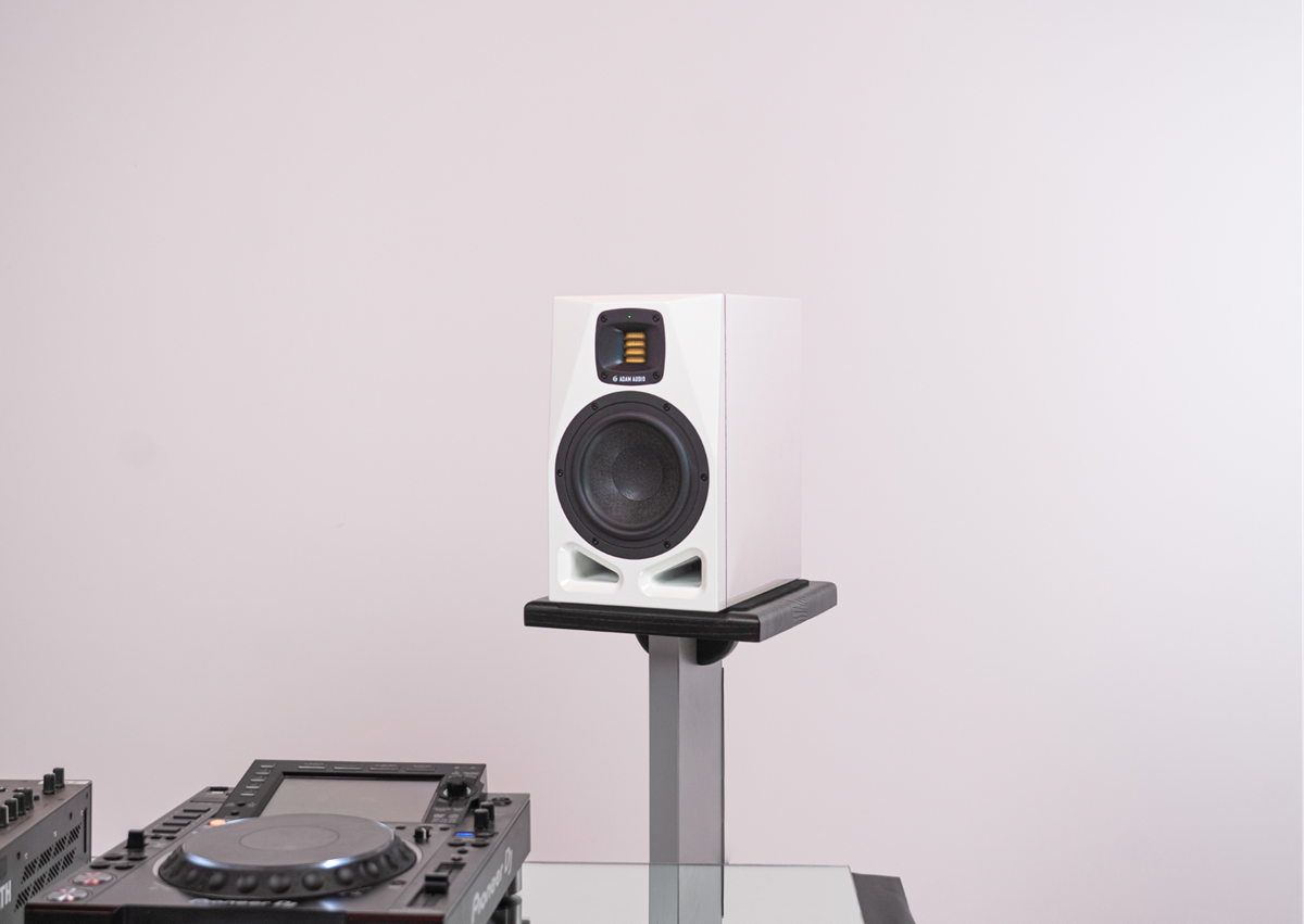 ADAM Audio A7V White Limited Edition – Artist Systems